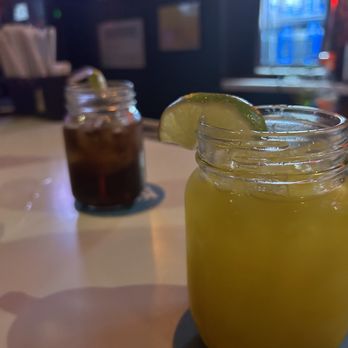 BREAK BAR - Updated November 2024 - 159 Photos & 165 Reviews - 458 9th ...