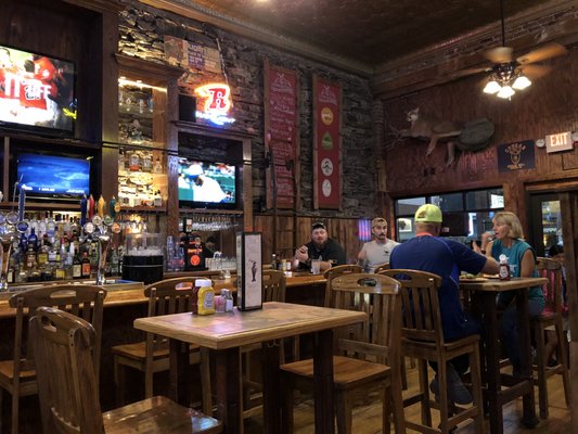 BUGLIN’ BULL RESTAURANT AND SPORTS BAR - 169 Photos & 346 Reviews - 511 ...