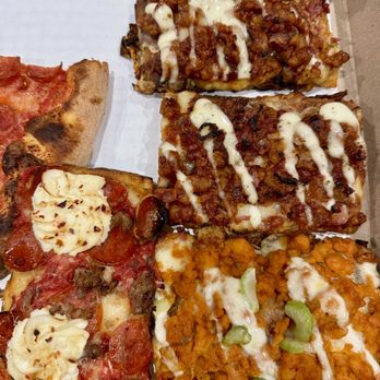 TAGLIO PIZZA - Updated May 2024 - 205 Photos & 209 Reviews - 85 Mineola ...