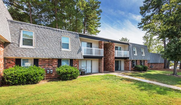 THE POINTE AT MIDTOWN - Updated December 2025 - 11 Photos - 835 Navaho ...