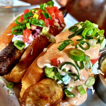 DESTINATION DOGS - Updated December 2024 - 1610 Photos & 1268 Reviews ...