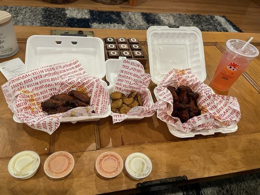 MAD CHICKEN - Updated May 2026 - 27 Photos & 20 Reviews - 20 N 4th St ...