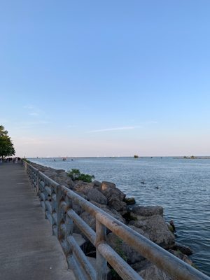 ONTARIO BEACH PARK - 214 Photos & 56 Reviews - 180 Beach Ave, Rochester ...