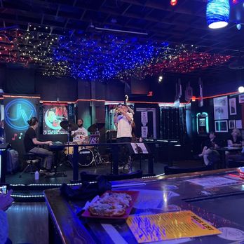 JV’S RESTAURANT - Updated October 2025 - 113 Photos & 109 Reviews ...