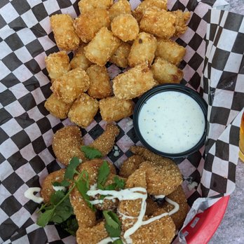 PIGNIC PUB & PATIO - 643 Photos & 238 Reviews - 235 Flint St, Reno ...