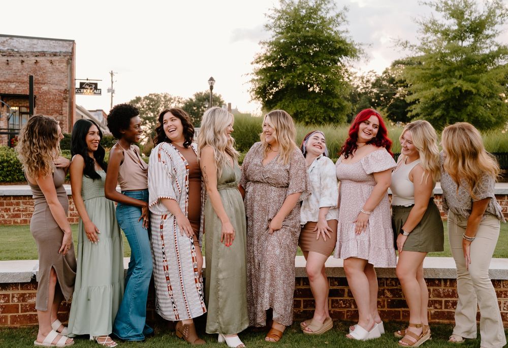 GENESIS SALON AT WEBB GIN - Updated August 2024 - 40 Photos & 58 ...