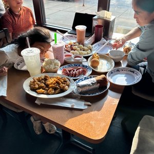 PHOCOMA - 25 Photos & 39 Reviews - 154 N Broadway, Green Bay, Wisconsin ...