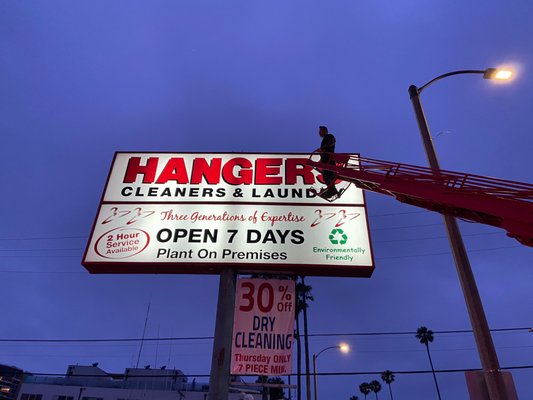 HANGERS CLEANERS & LAUNDRY - Updated September 2025 - 22 Photos & 161 ...