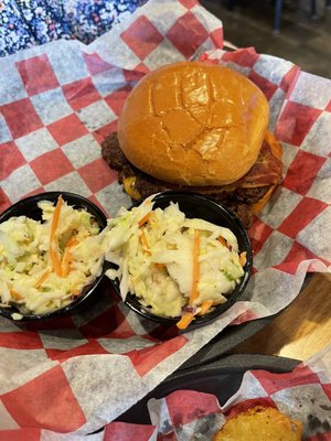 MCDINGERZ SPORTS BAR & GRILL - Updated June 2026 - 10 Photos & 21 ...