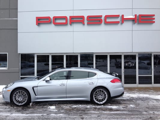 NAPLETON PORSCHE ROCKFORD - 14 Photos - 505 N Perryville Rd., Rockford ...