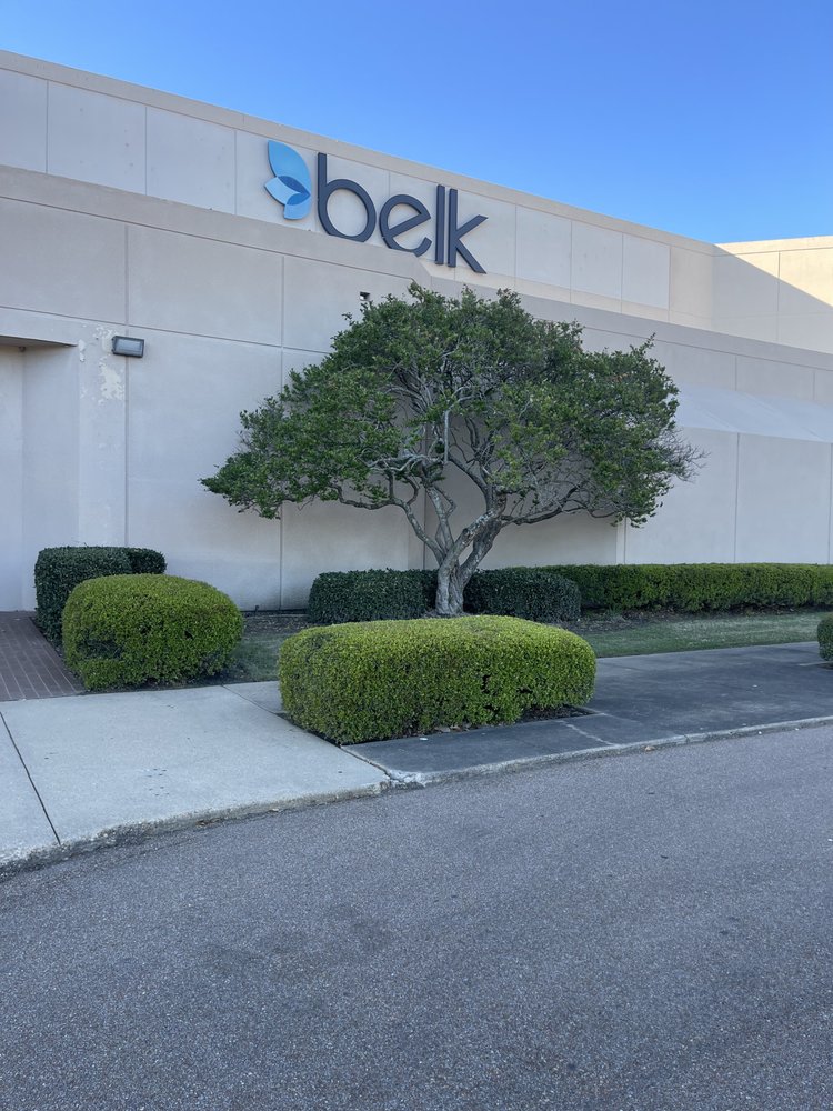 KNIGHTS LAWN & LANDSCAPING - Updated August 2024 - 16 Photos - 4780 ...