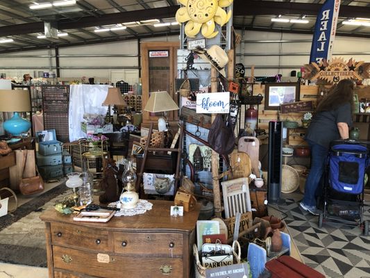 MOHAVE TRADING POST - Updated April 2024 - 1595 Joy Ln, Fort Mohave ...