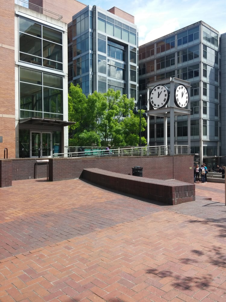 PSU URBAN CENTER SOUTHWEST 6TH & MONTGOMERY STREET - Train Stations ...