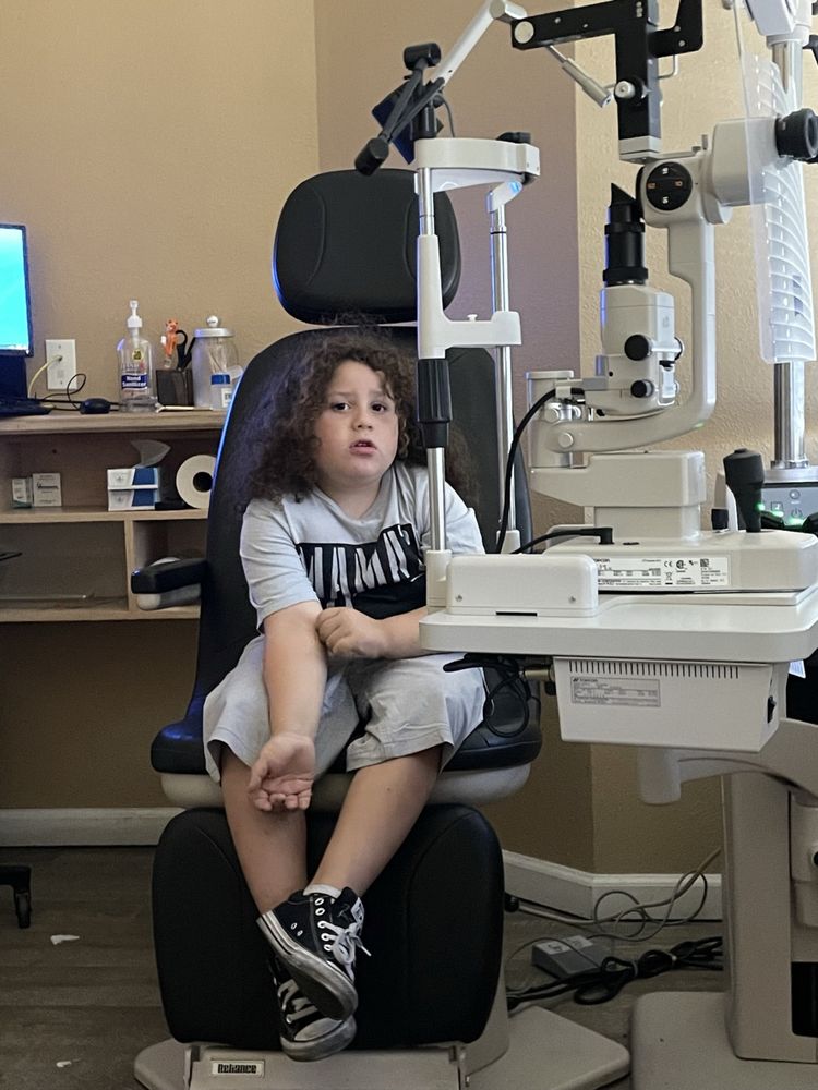 CENTER FOR SIGHT - Updated January 2026 - 25 Reviews - 1208 Floyd Ave ...