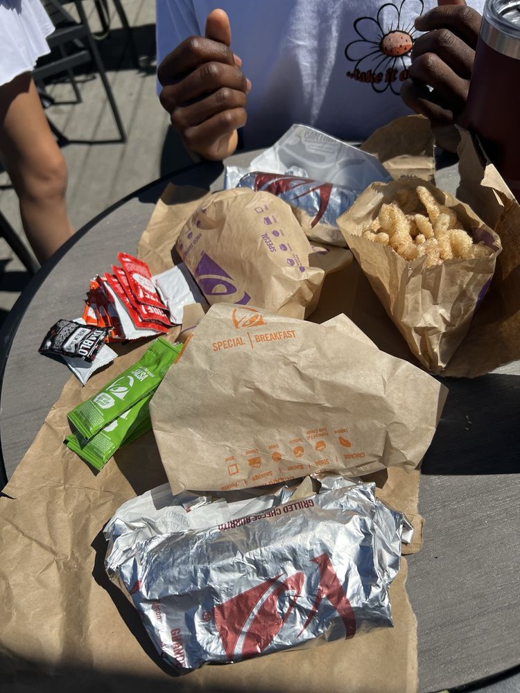 TACO BELL - Updated September 2025 - 1393 Photos & 773 Reviews - 5200 ...