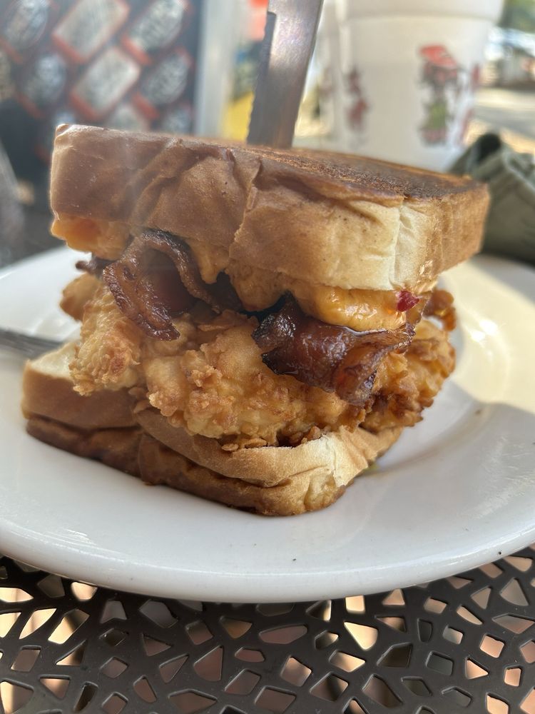 REDNECK GOURMET - Updated December 2025 - 93 Photos & 137 Reviews - 11 ...