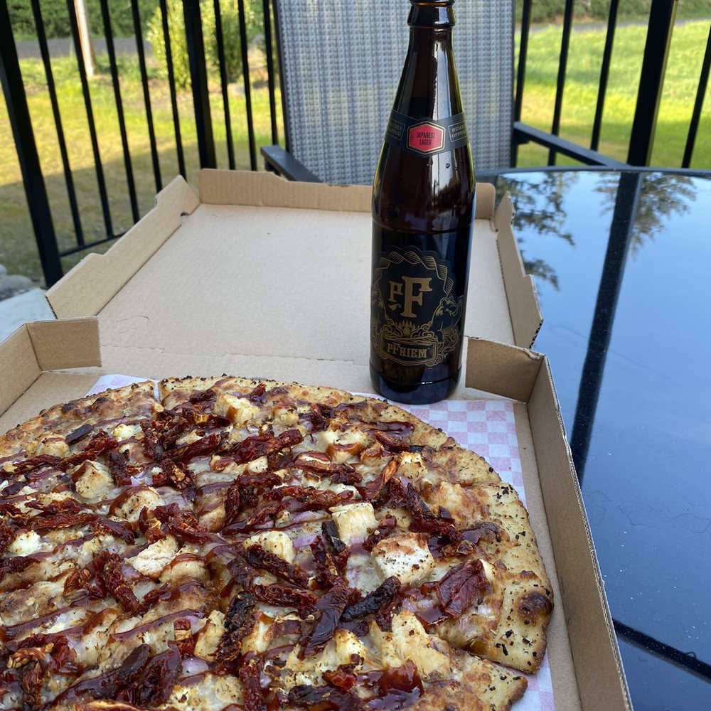 Round Table Pizza Clubhouse Northeast 3rd Avenue Camas Wa | Cabinets ...