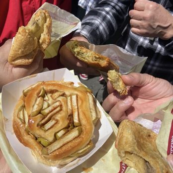 PIROSHKY PIROSHKY - Updated June 2024 - 9657 Photos & 7626 Reviews ...