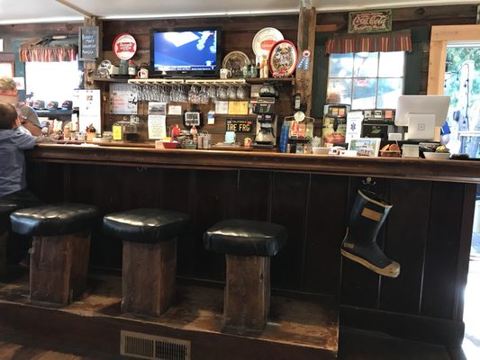 RED MOOSE CAFE - 34 Photos & 39 Reviews - Breakfast & Brunch - 224 Main ...