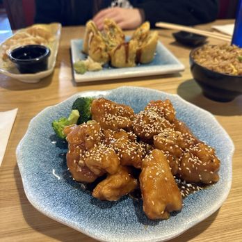 W & Z ASIAN BISTRO & SUSHI BAR - Updated September 2025 - 85 Photos ...