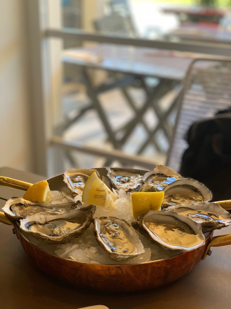 PESCE BARACCA - 23 Photos - Seafood - Via Achille Franceschi 2, Forte ...