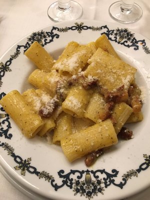 ABRUZZI - 63 Photos & 45 Reviews - Roman - Via del Vaccaro 1, Roma ...