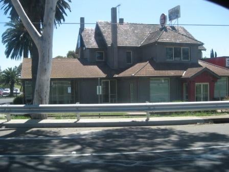 DEER PARK HOTEL - Updated October 2025 - 760 Ballarat Rd, Deer Park ...