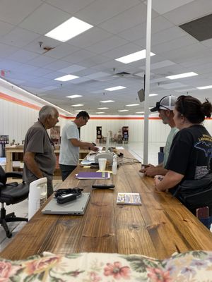 FLORIDA’S ANTIQUE MALL - Updated October 2025 - 15 Photos - 1430 US Hwy ...