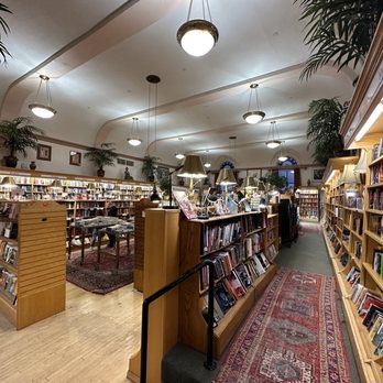 BOULDER BOOK STORE - Updated June 2024 - 133 Photos & 218 Reviews ...