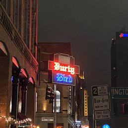 YE OLDE DURTY BIRD - Updated December 2024 - 377 Photos & 473 Reviews ...