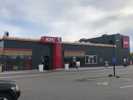 KFC - Updated October 2025 - Lockarpsvägen 4, Malmö, Sweden - Chicken ...