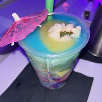 DIVE BAR LIC - Updated October 2025 - 285 Photos & 105 Reviews - 33-10 ...