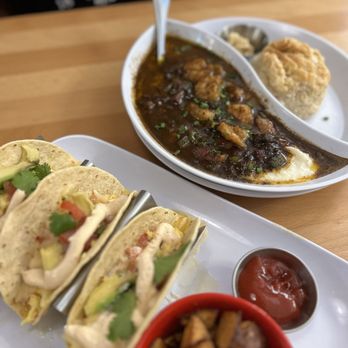 RUBY SUNSHINE CHARLESTON DOWNTOWN - Updated June 2025 - 378 Photos ...