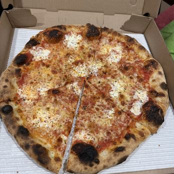 PIZZERIA FLORIAN - 24 Photos - 650 Main St, East Aurora, New York - Pizza - Restaurant Reviews ...