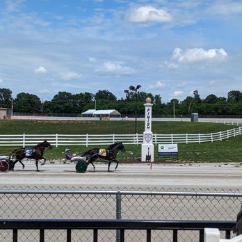 OAK GROVE RACING, GAMING, & HOTEL - Updated November 2025 - 101 Photos ...