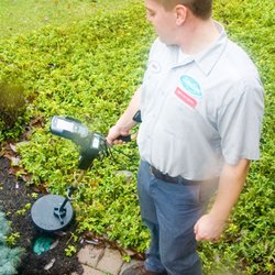 SCHERZINGER PEST CONTROL - 17 Photos & 23 Reviews - 10557 Medallion Dr ...