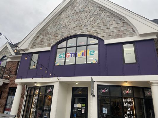 STEMVILLE - Updated May 2026 - 16 Photos & 10 Reviews - 141 N Center St ...