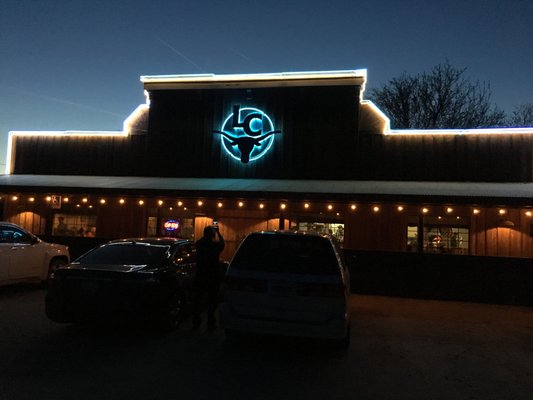 LOADING CHUTE - Updated September 2025 - 280 Photos & 326 Reviews ...