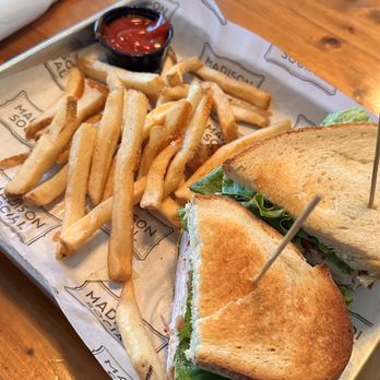 MADISON SOCIAL - Updated October 2024 - 463 Photos & 572 Reviews - 705 ...