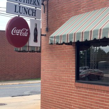 SOUTHERN LUNCH - Updated April 2025 - 120 Photos & 93 Reviews - 26 S ...