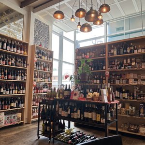 PASTARIA DELI & WINE - 41 Photos & 32 Reviews - 7734 Forsyth Blvd, St ...