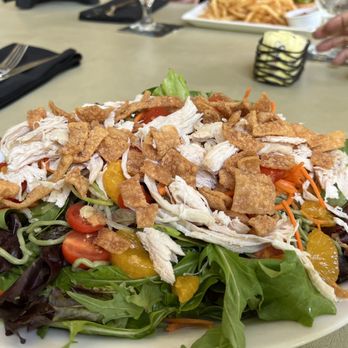 CAFÉ JULIA HAWAII - Updated 05/2025 - 1083 Photos & 359 Reviews - 1040 ...