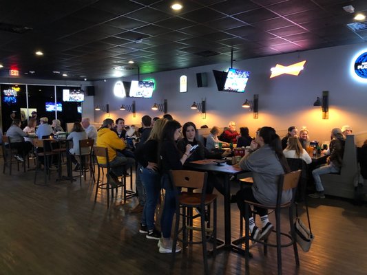 THE SWAMP ROOM - 93 Photos & 135 Reviews - 5400 Veterans Blvd, Metairie ...