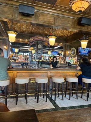 MICKEY’S IRISH PUB - Updated December 2025 - 377 Photos & 310 Reviews ...
