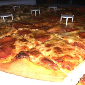 CONGRESS PIZZERIA - Updated September 2025 - 34 Photos & 104 Reviews ...