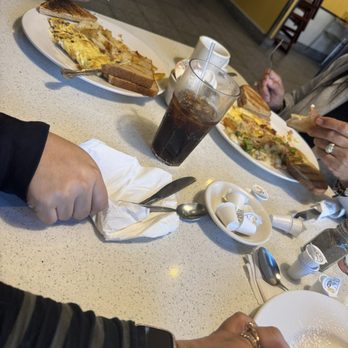 FISHTOWN DINER - Updated October 2025 - 133 Photos & 273 Reviews - 2424 ...