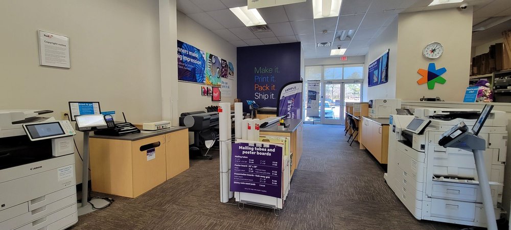 FEDEX OFFICE PRINT & SHIP CENTER - Updated September 2025 - 14 Reviews ...