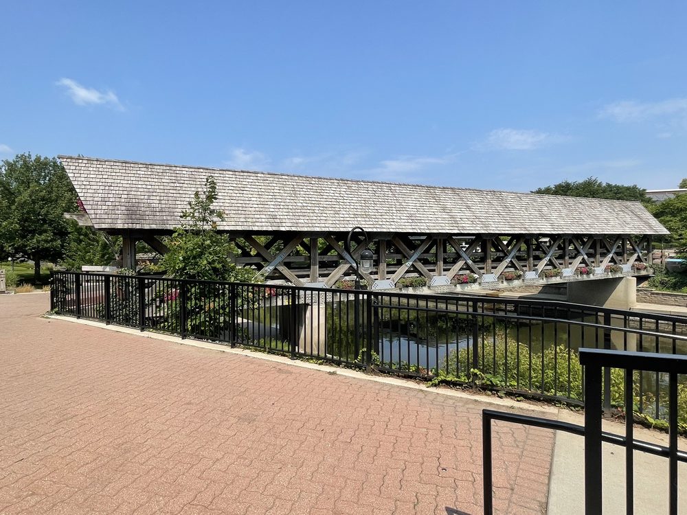 NAPERVILLE RIVERWALK - 395 Photos & 93 Reviews - Parks - 178 W Jackson ...