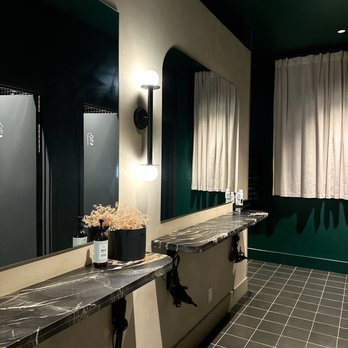 JAYBIRD STUDIO - Updated December 2025 - 735 Queen Street W, Toronto ...