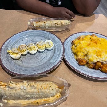 MR BILL’S TERRACE INN - 173 Photos & 157 Reviews - 200 Eastern Blvd ...